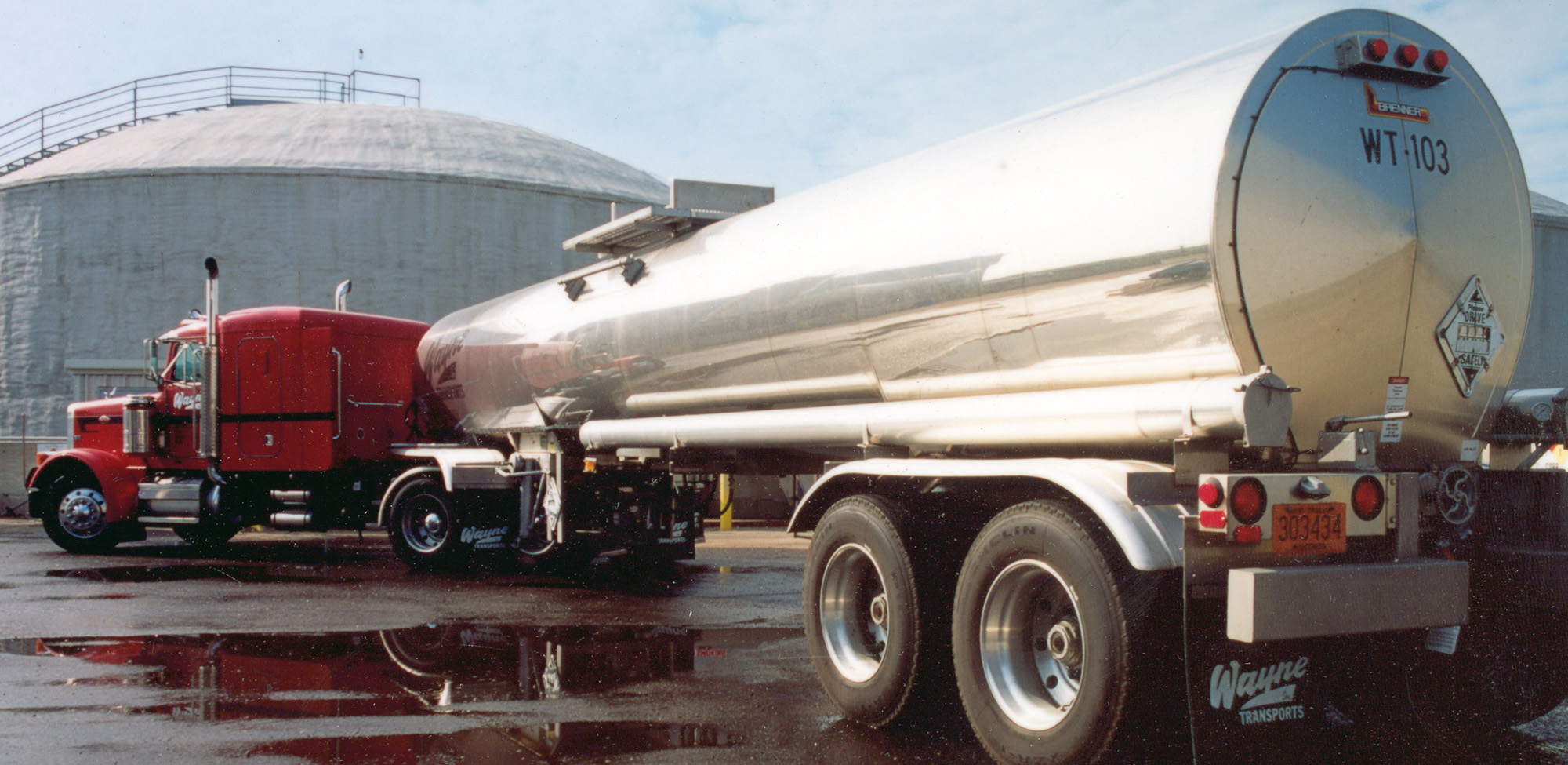 Liquid Potassium Formate, 58% Manufacturer & Supplier - Hawkins